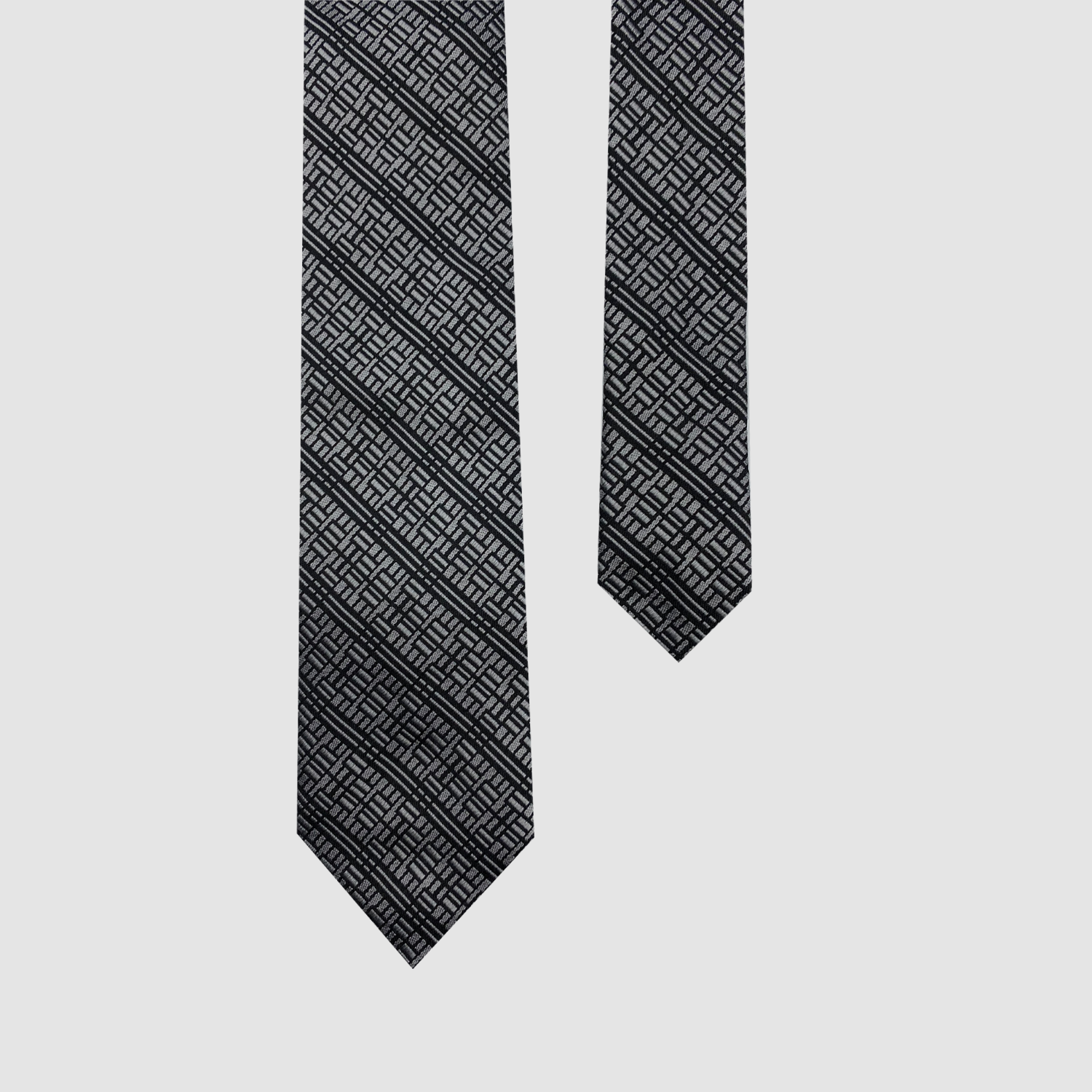 GREY KNOWLEDGE SILK TIE